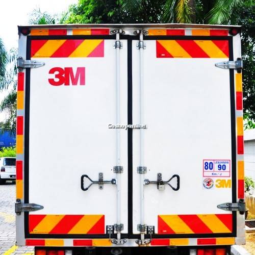 3M Diamond Grade Red/ Yellow Lorry Reflective Sticker