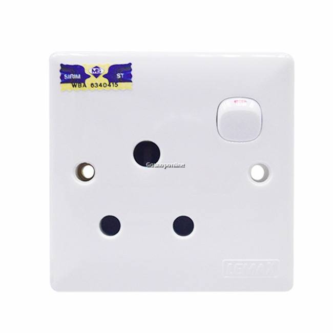 Lemax 15a Switch Socket Ss815